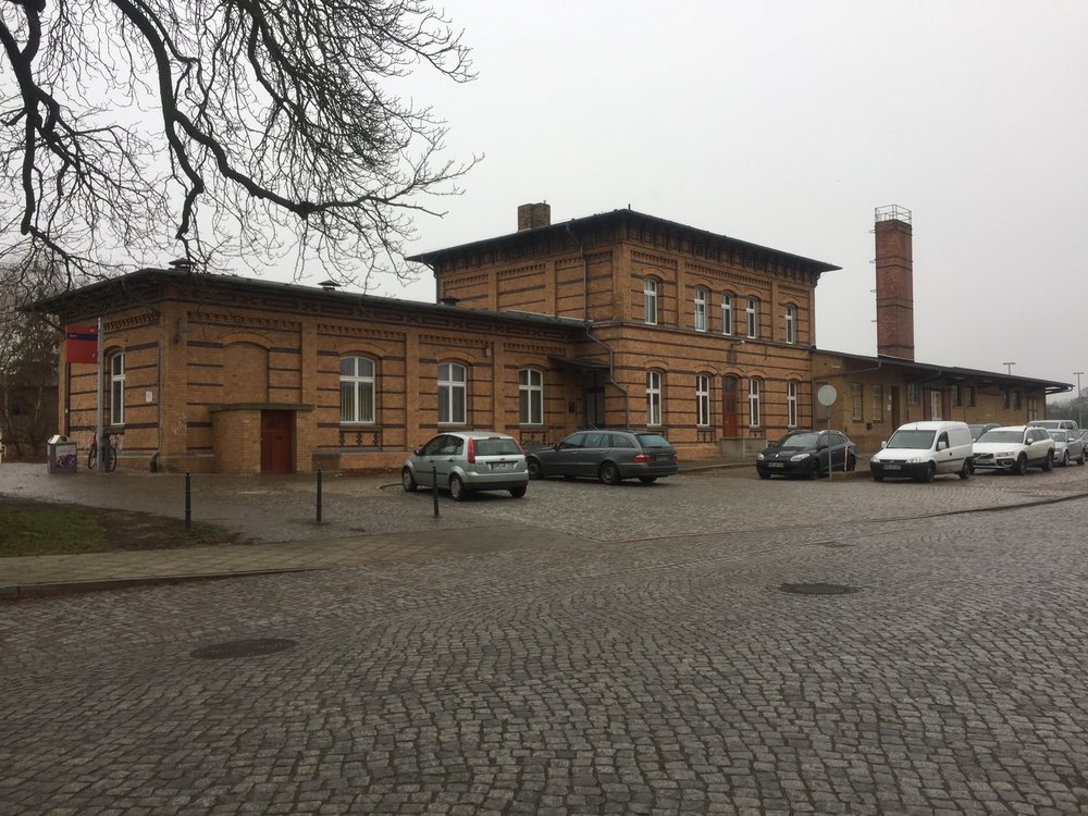 BAHNHOF KYRITZ - Am Bahnhof 1, Kyritz, Brandenburg, Germany - Yelp