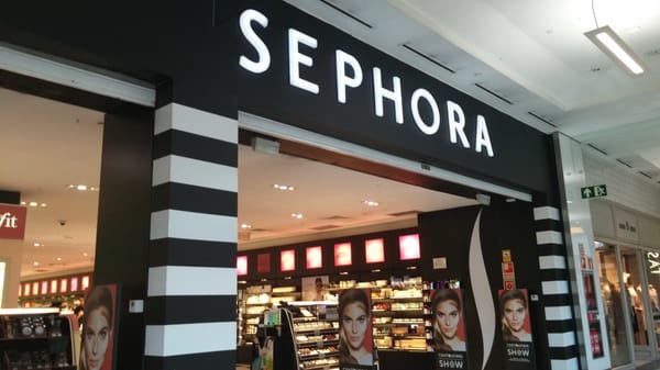 SEPHORA COSMETICOS ESPAÑA - Updated July 2025 - AV Diagonal, 3 ...