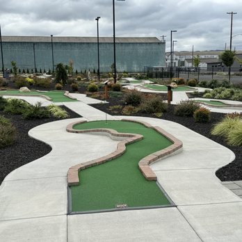 SAM’S MINI GOLF - Updated January 2026 - 20 Photos - 1238 California ...