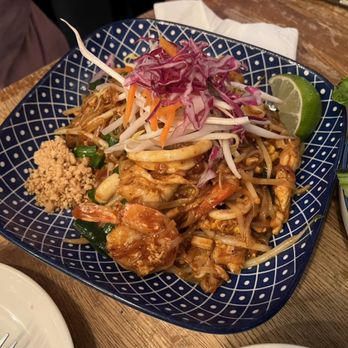 ZOOB ZIB THAI AUTHENTIC NOODLE BAR - Updated May 2025 - 842 Photos ...
