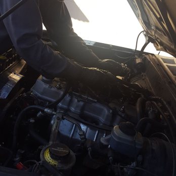 CARLOS AUTO REPAIR - Updated December 2025 - 10 Photos & 32 Reviews ...