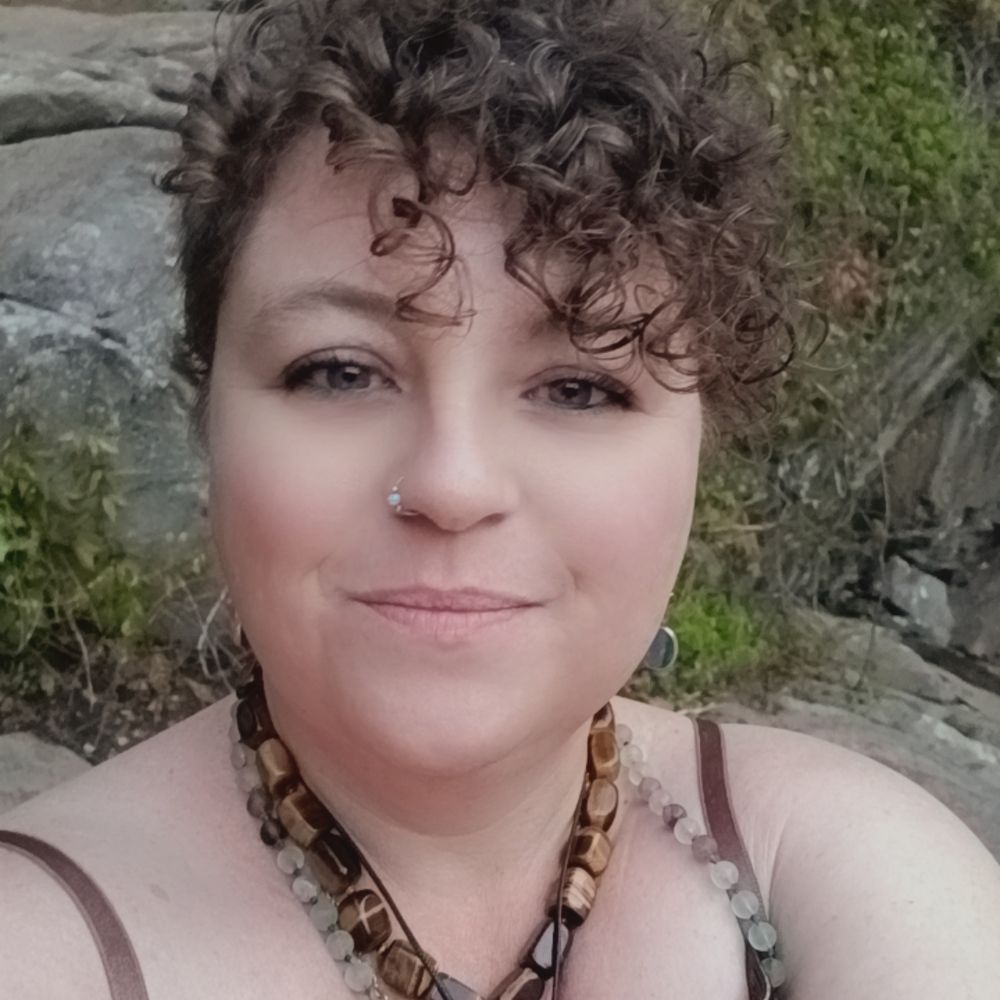 Stephanie Pender's Instagram, Twitter & Facebook on IDCrawl