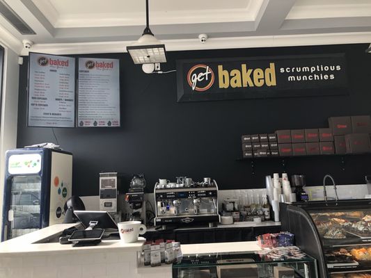 GET BAKED NEW YORK - Updated June 2024 - 37 Photos - 642 S Broadway ...