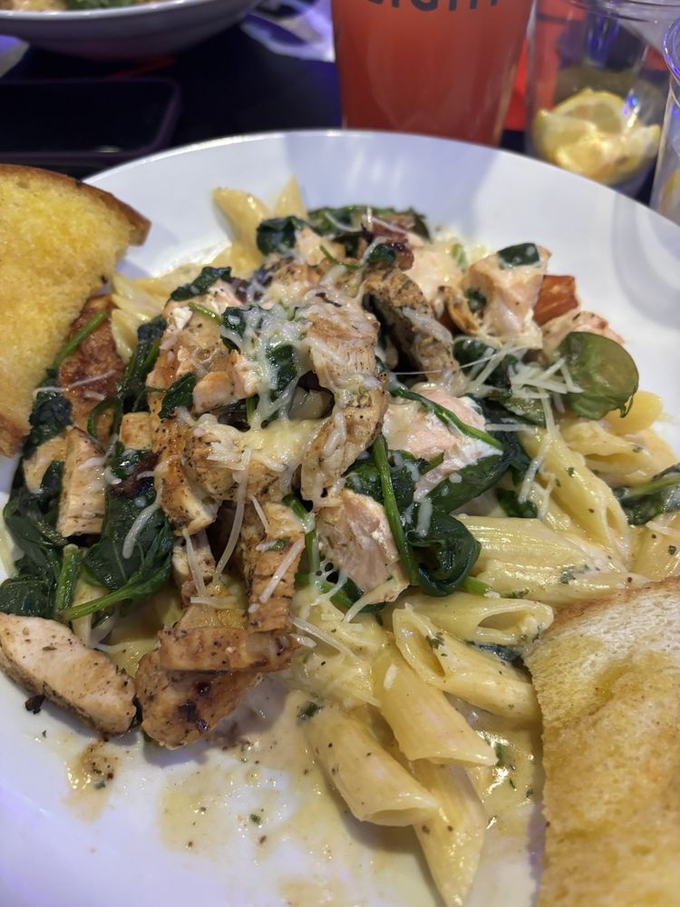 ALL IN SPORTS BAR & LOUNGE - Updated August 2025 - 2330 Mt Zion Pkwy ...