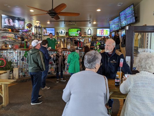 CRAFTER’S BREW - 88 Photos & 84 Reviews - 856 Oak Ridge Tpke, Oak Ridge ...