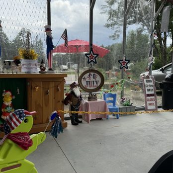 POLAR PUG ICE CREAM - Updated October 2025 - 182 Photos - 201 Main St ...