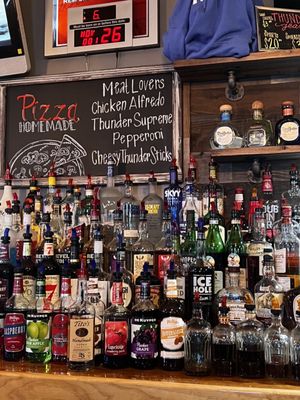 THUNDER BAR & RESTAURANT - Updated December 2025 - 30 Photos - 453 Main ...