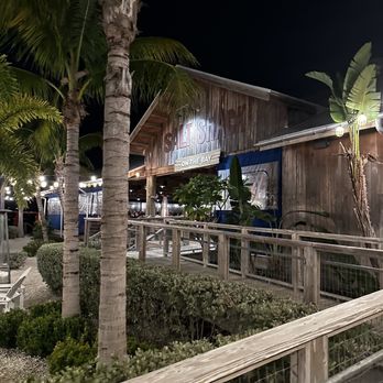 SALT SHACK ON THE BAY - 1699 Photos & 1027 Reviews - 5415 W Tyson Ave ...