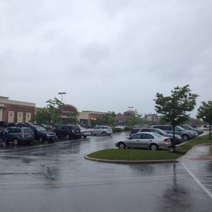 STEELYARD COMMONS - 27 Photos & 28 Reviews - 3447 Steelyard Dr ...