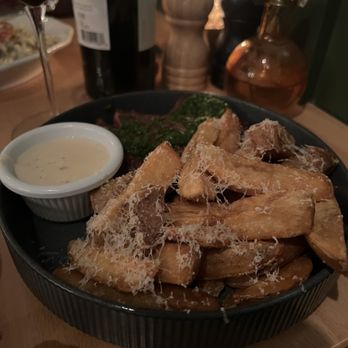 BAR CAPRI - Updated October 2025 - 88 Photos & 44 Reviews - 1730 E ...