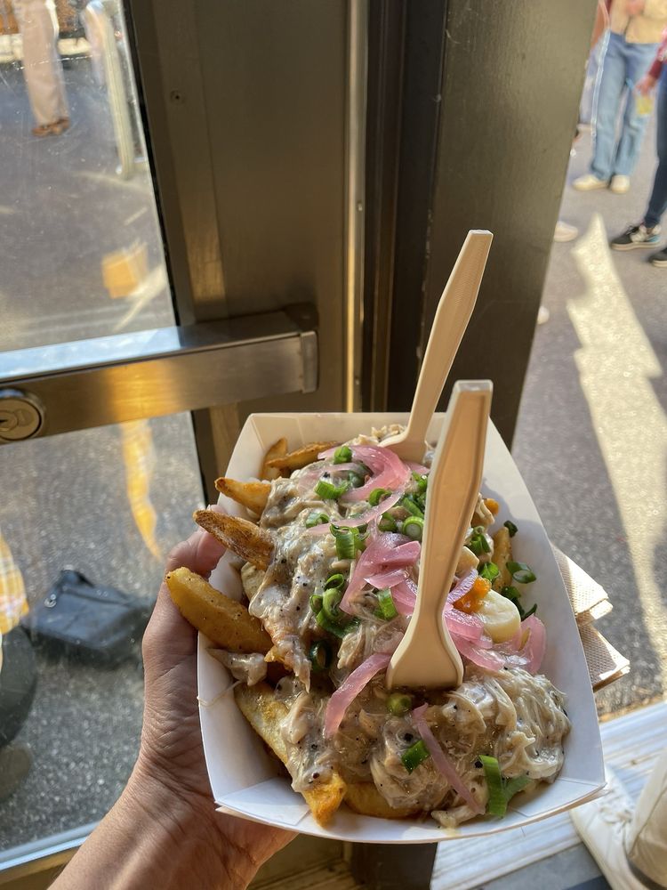 MEET ON THE STREET - Updated December 2025 - 10 Photos - Portland ...