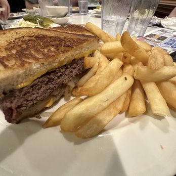 BLUE SWAN DINER - Updated December 2025 - 83 Photos & 185 Reviews ...