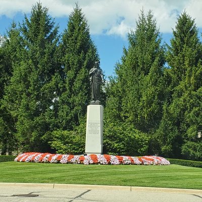 RESURRECTION CEMETERY - Updated August 2024 - 51 Photos - 18201 Clinton ...