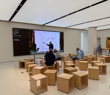 APPLE THE FASHION MALL AT KEYSTONE - Updated December 2025 - 71 Photos ...