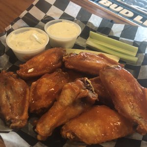 TRAPPERS BAR AND GRILL - 29 Photos & 47 Reviews - 6810 Lake Dr, Lino ...