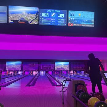 CONCOURSE BOWLING CENTER - Updated March 2025 - 319 Photos & 566 ...