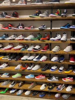 SOLED OUT JC - Updated February 2025 - 33 Photos & 17 Reviews - 366 ...