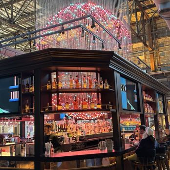 PUTTSHACK - ST. LOUIS - Updated December 2025 - 383 Photos & 159 ...