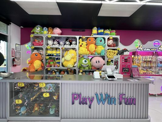 CLAW WORLD - Updated January 2025 - 352 Photos & 246 Reviews - 8665 W ...