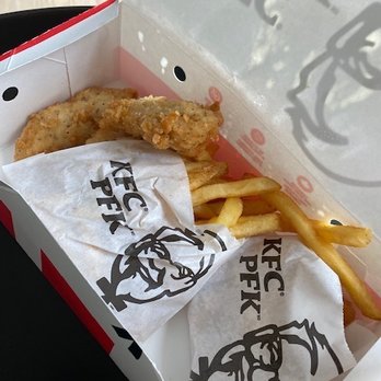 KFC - Updated October 2025 - 85 Photos - 6415 Rue Saint-Hubert ...