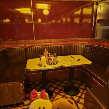 BEGINNER’S DINER - Updated August 2025 - 1047 Photos & 397 Reviews ...