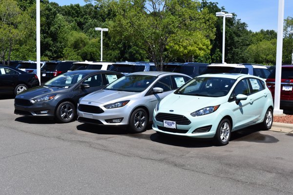 HUNTERSVILLE FORD - Updated December 2025 - 40 Photos & 136 Reviews ...