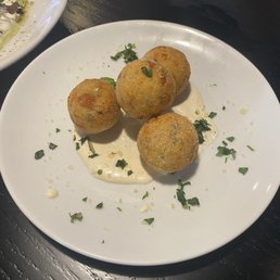 BOSTON ALE HOUSE - 48 Photos & 78 Reviews - 1885 Centre St, Boston ...