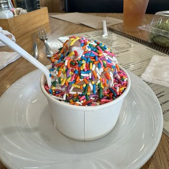 BEVERLY GLEN DELI - Updated January 2026 - 144 Photos & 223 Reviews ...