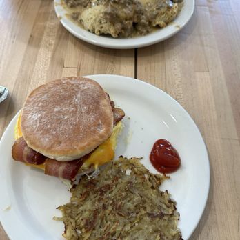 Reviews of LEVITY BREAKFAST HOUSE - Updated September 2024 - 33 Photos ...