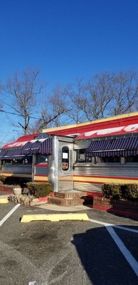 THE ROADSIDE DINER - Updated July 2025 - 62 Photos & 86 Reviews - 5016 ...
