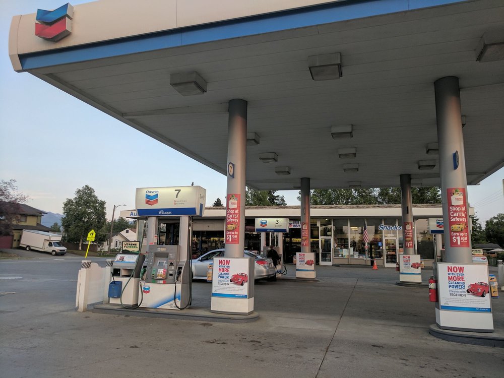 CHEVRON DENALI EXPRESS STATION - Updated January 2026 - 1304 Airport ...