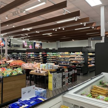 TARGET - Updated February 2025 - 3298 Photos & 671 Reviews - 4380 ...