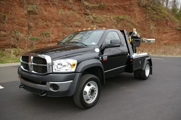 LA TOWING - Updated August 2025 - 5530 Thornburn St, Los Angeles ...