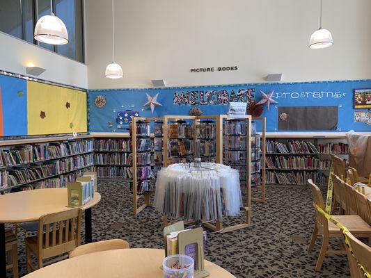 ENCINO - TARZANA BRANCH LIBRARY - Updated December 2025 - 35 Photos ...