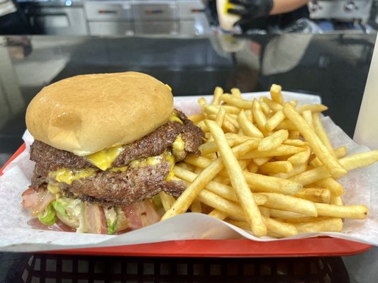 DANNY’S BURGER SHACK - Updated March 2025 - 111 Photos & 138 Reviews ...