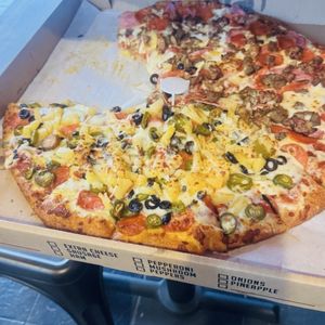 CAPONE’S PIZZA - Updated December 2025 - 212 Photos & 351 Reviews ...