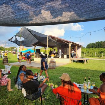 SEVEN SPRINGS FARMS AND VINEYARDS - Updated April 2026 - 127 Photos ...
