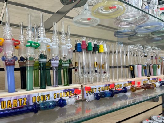 TREE HOUSE SMOKE SHOP - Updated October 2025 - 39 Photos - 4427 Genesee ...