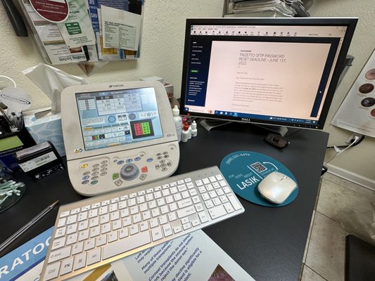 PACIFIC OPTOMETRY - Updated December 2025 - 26 Photos & 43 Reviews ...