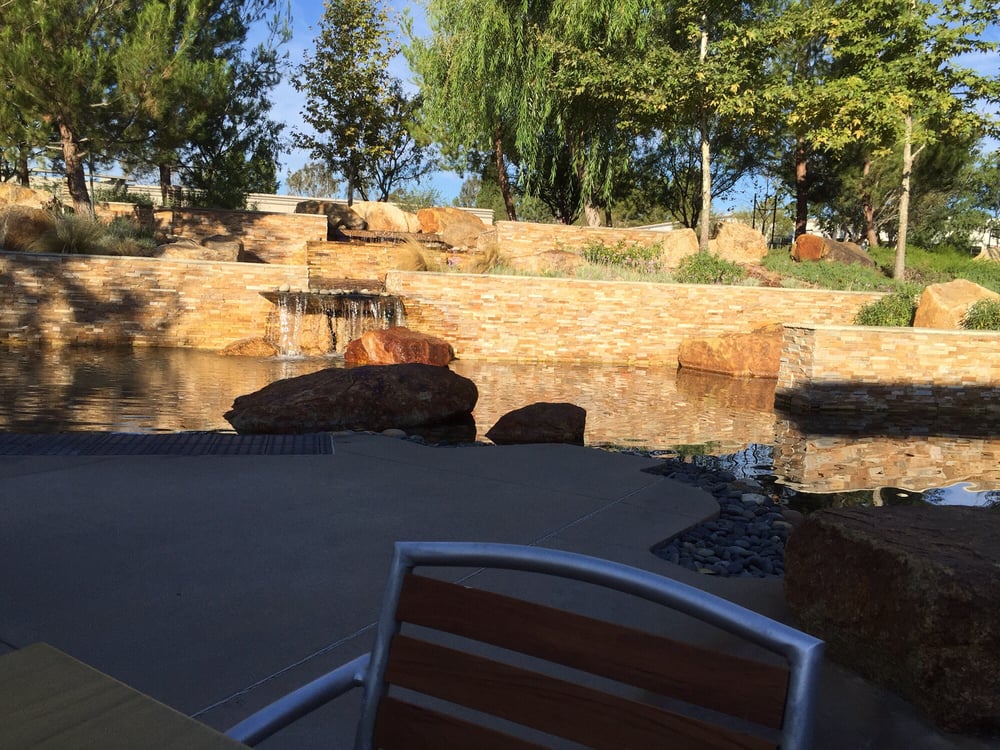 TRIMANA - 8411 Fallbrook Ave, Los Angeles, California - Cafeteria ...