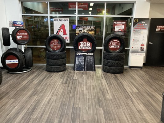 Big O Tires Happy Valley