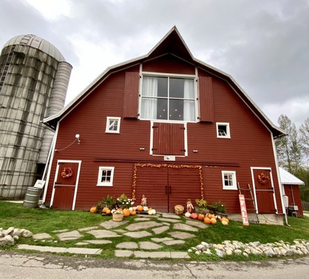 THE RED BARN FARM - Updated May 2024 - 45 Photos & 12 Reviews - 5703 ...