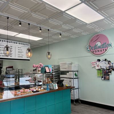 DESTINATION DONUTS - Updated December 2025 - 280 Photos & 226 Reviews ...