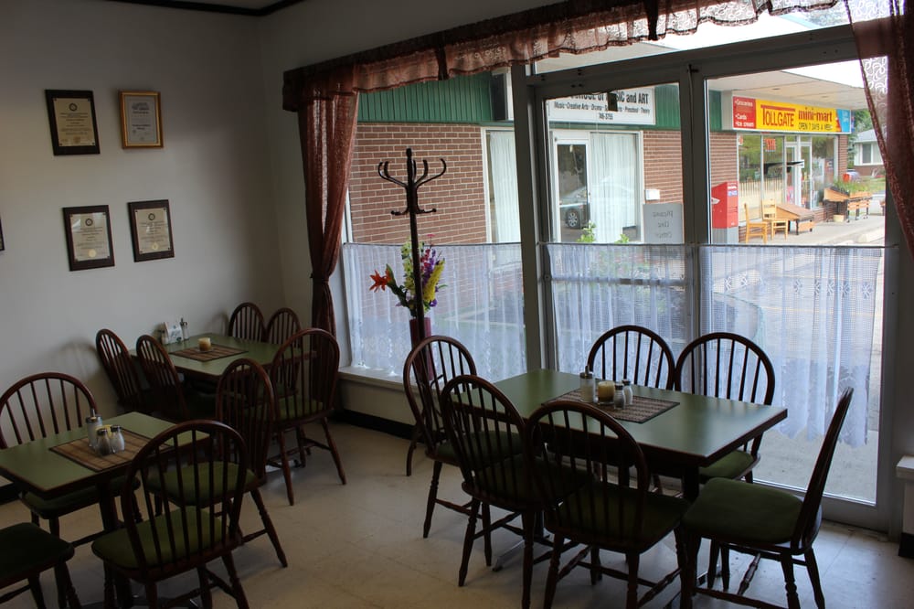 BREAD & BRETZEL BASKET - Updated May 2026 - 24 Photos - 255 Toll Gate ...