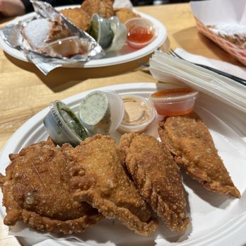 JOHNNY PACIFIC - 1386 Photos & 2216 Reviews - 20133 Saticoy St ...