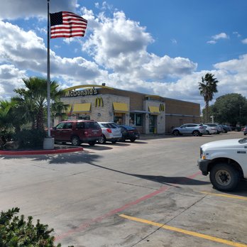 MCDONALD’S - Updated October 2025 - 18 Reviews - 817 N Wells St, Edna ...
