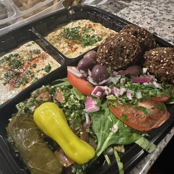 SAAD’S HALAL RESTAURANT - Updated August 2025 - 453 Photos & 852 ...