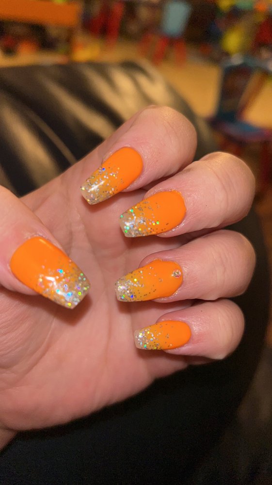 PRO NAILS SPA - Updated September 2025 - 52 Photos & 31 Reviews - 1439 ...