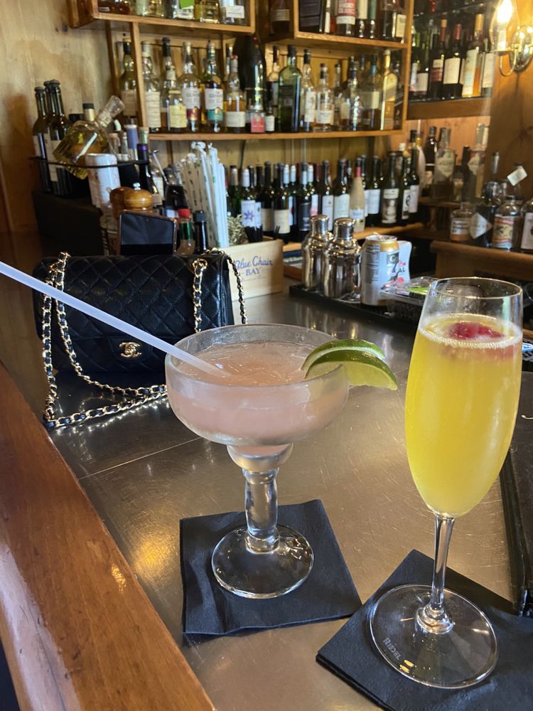 ASCOT’S PUB - Updated August 2025 - 24 Photos & 18 Reviews - 607 West ...