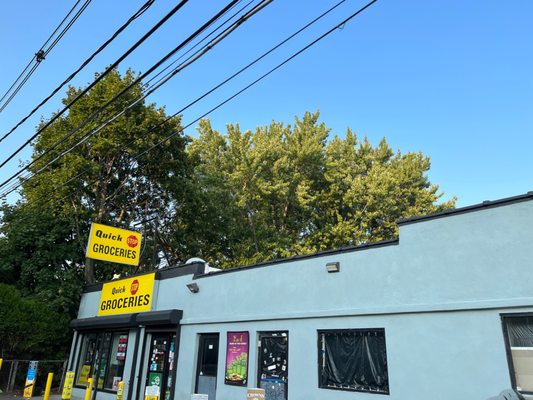 QUICK STOP - Updated October 2025 - 77 Photos & 33 Reviews - 58 Leonard ...